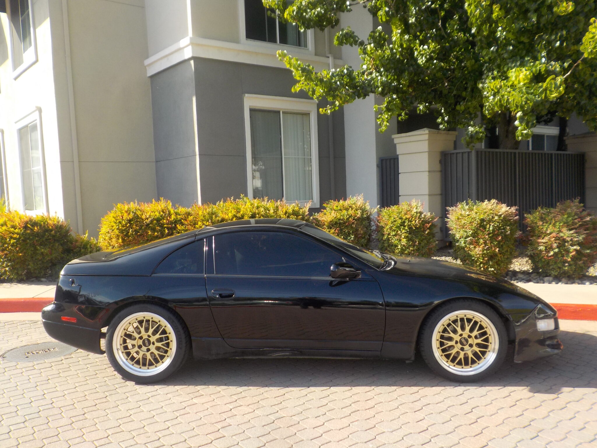 Z-Car Blog » Post Topic » Chris’ Nissan 300ZX Slicktop